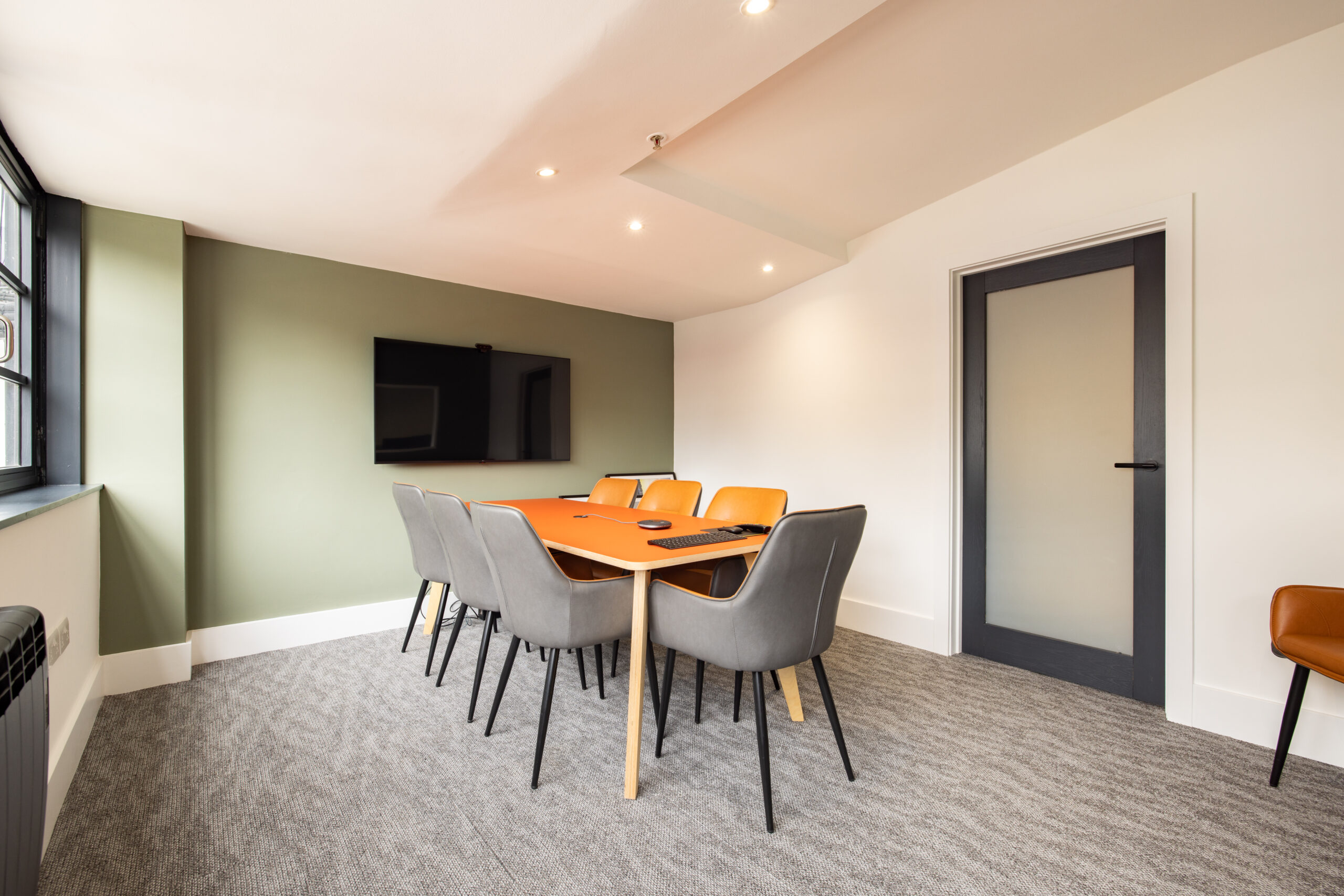 Unit 16 Spectrum House - The Workplace Company